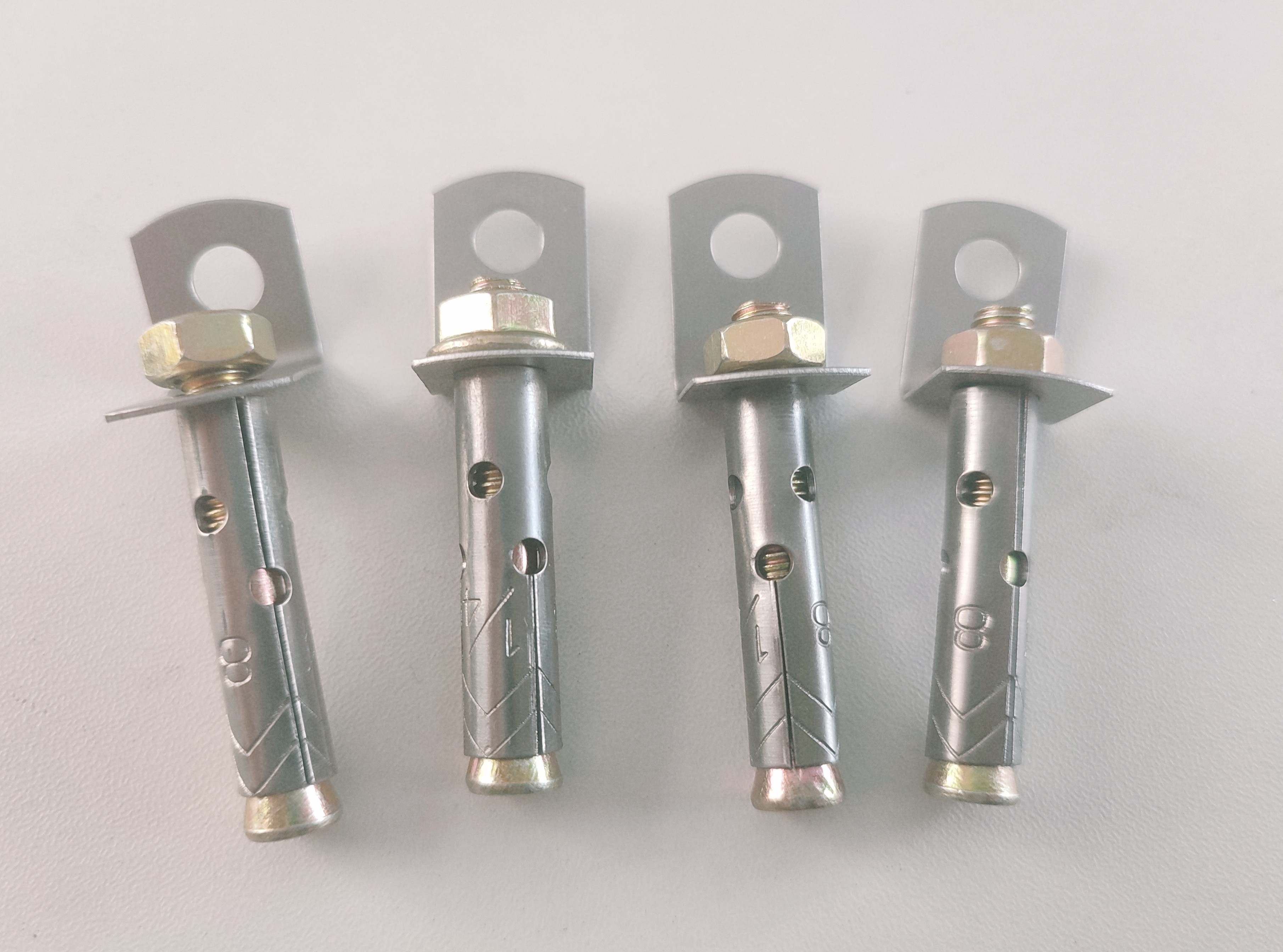 Fasteners Carbon Steel Yellow White Zinc Plated Good Quality Celling Anchor